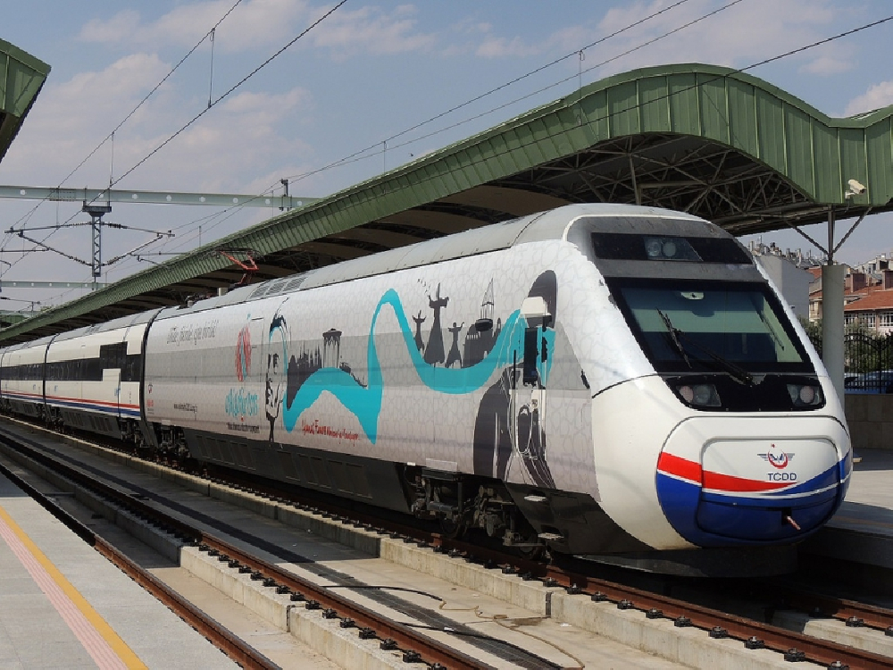 İhale yine yandaşa gitti: TCDD ile Kolin arasında 21 milyar TL'lik ...