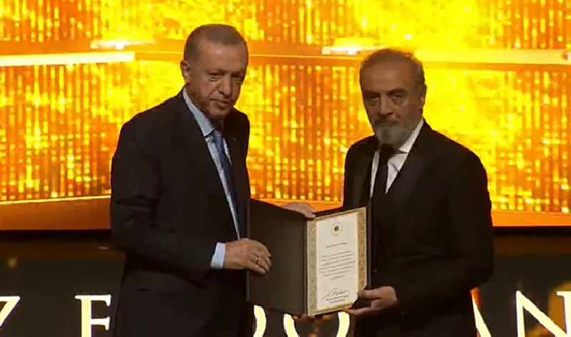 Erdoğan, Cumhurbaşkanlığı Kültür ve Sanat Büyük Ödülleri'ni verdi ...