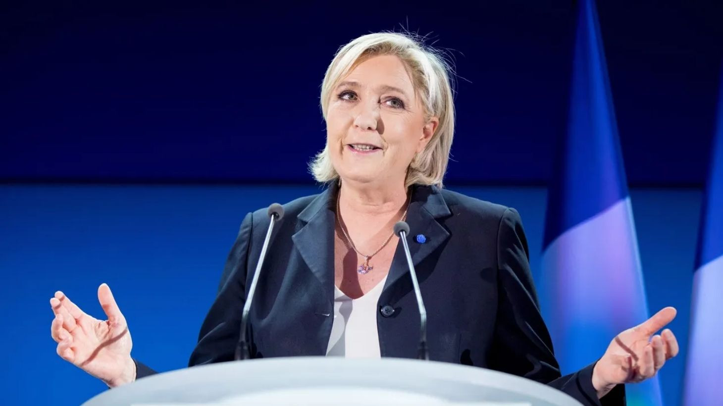 Fransa’da her üç seçmenden biri Le Pen'e oy verdi | Yurtsever